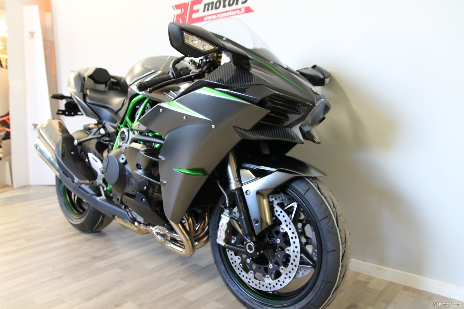 kawasaki-h2-h2-carbon-n-ytill-viel-viikon-1-000-cm-2019