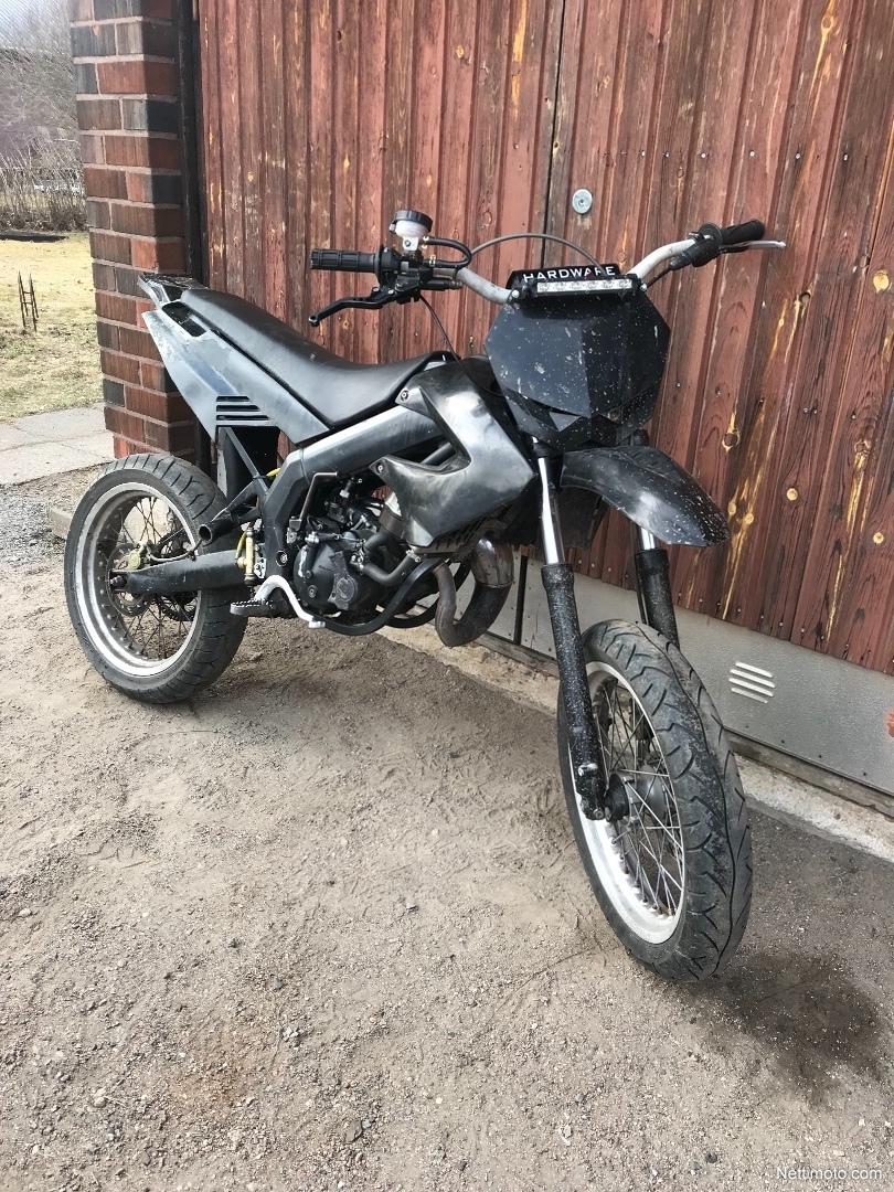 Derbi Senda Sm 50cc 50 Cm³ 2003 Tampere Moped Nettimoto